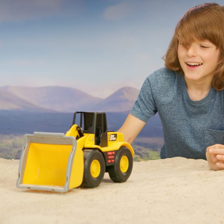 Nikko Mega Fleet Light and Sound 12" Wheel Loader | Toytastic